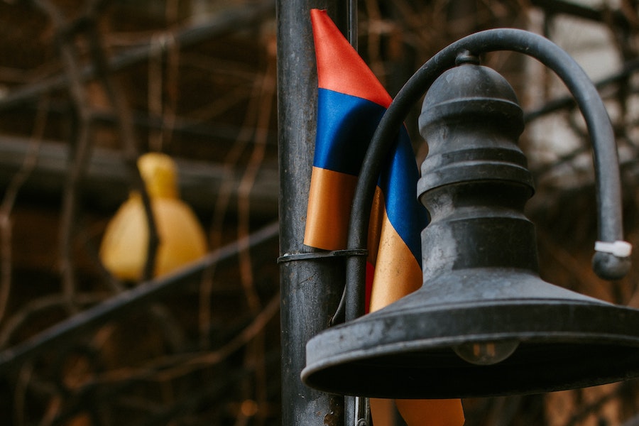 Alto Karabaj: Ciento veinte mil armenios cada vez más aislados ...